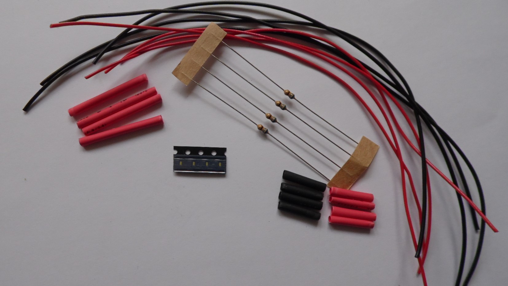 Acheter Micro led type C blanc à câbler - par sachet de 4 - Au Pays des ...